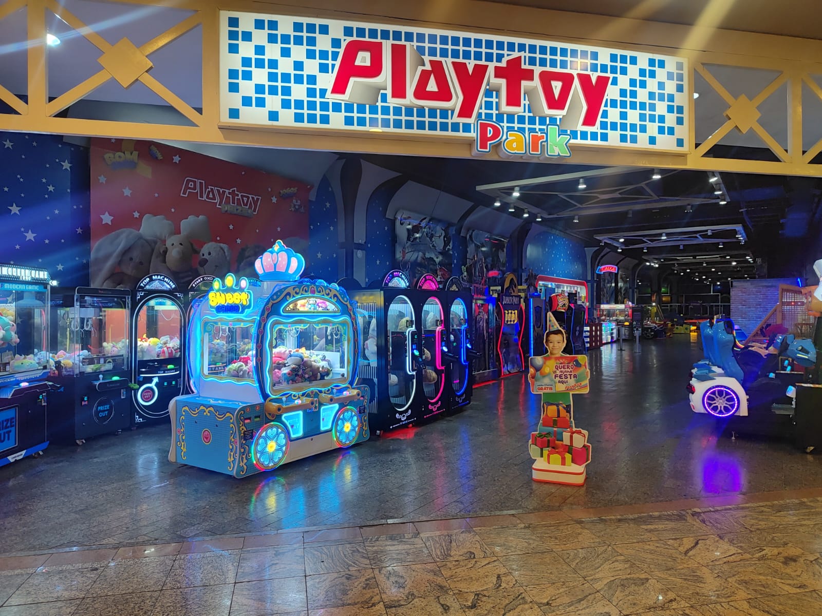Playtoy Park - Parque de Diversões e Arcade